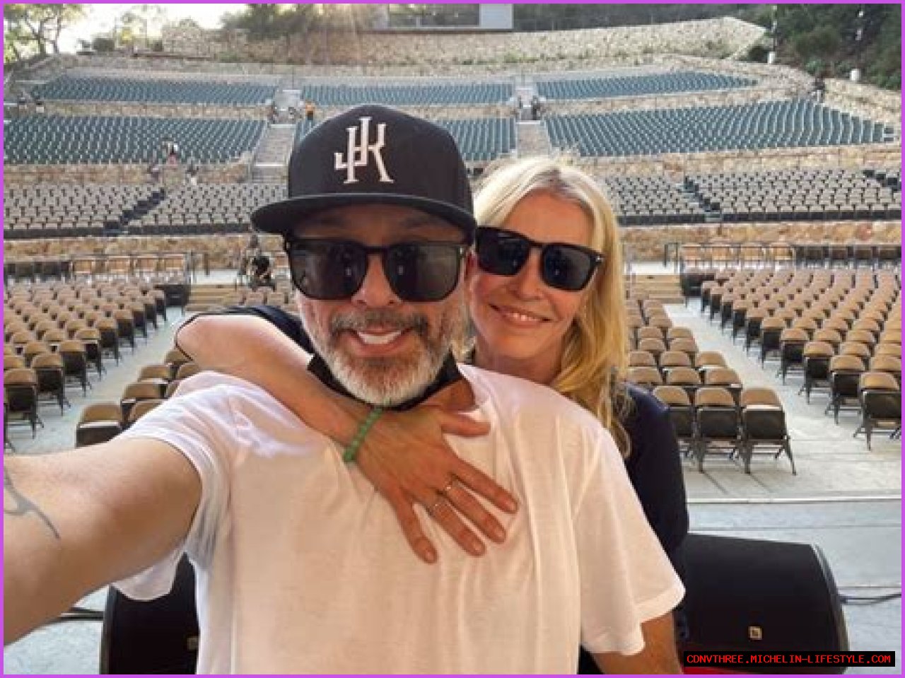 Chelsea Handler Net Worth, Bio, Age, Parents, Husband, Height, Weight